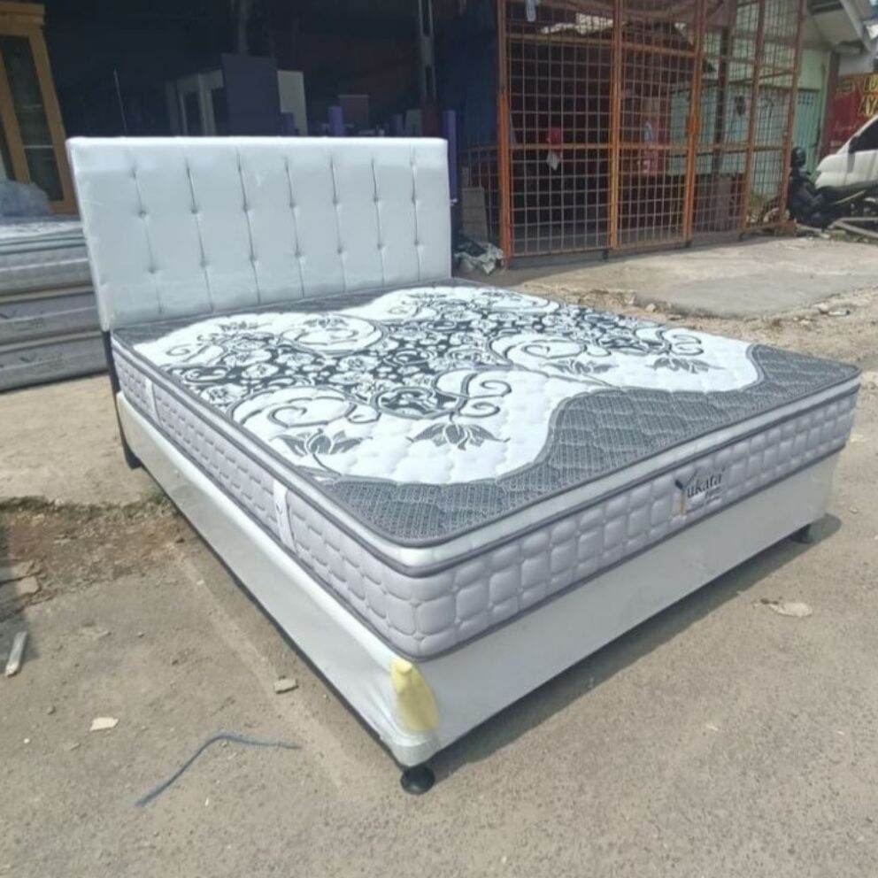 Paket Hemat Satu set tempat Tidur Divan + springbed Yukata Spring ...