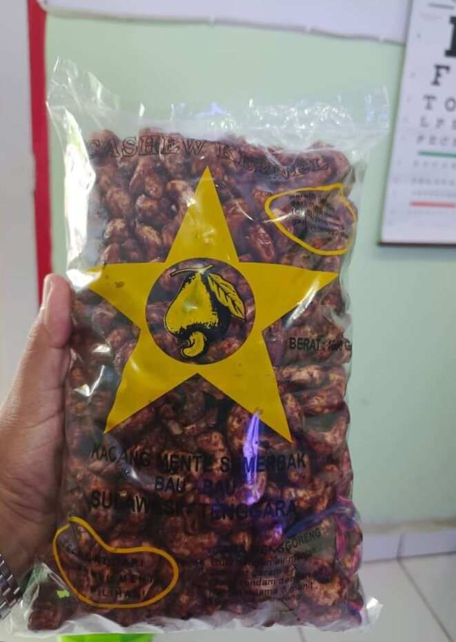 jambu mete olahan gula merah, jambu mete khas Sulawesi, jambu olahan ...