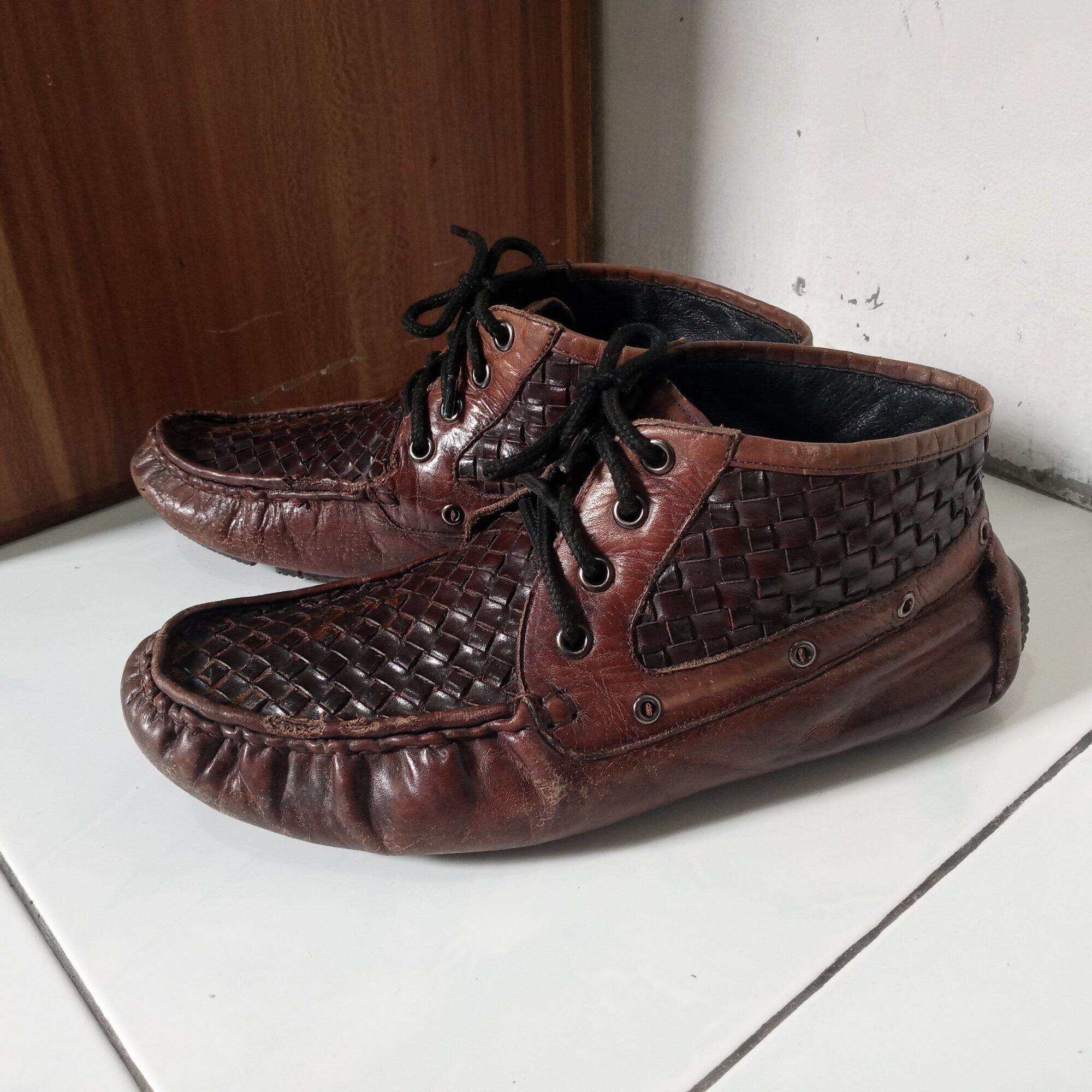 Sepatu Bottega Veneta Second Bekas | Lazada Indonesia