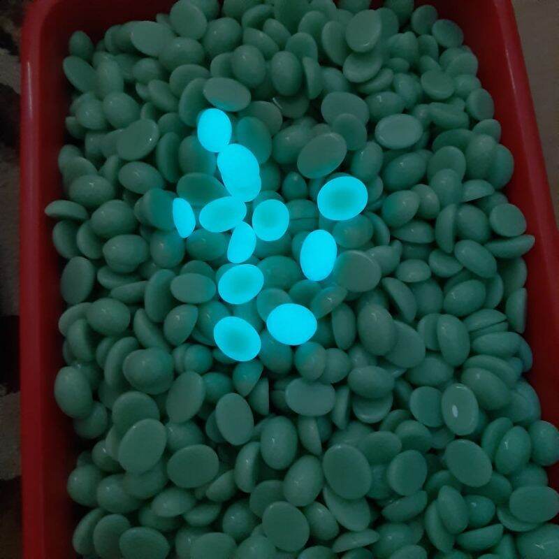 Batu pospor hijau kecil menyala dalam kegelapan | Lazada Indonesia