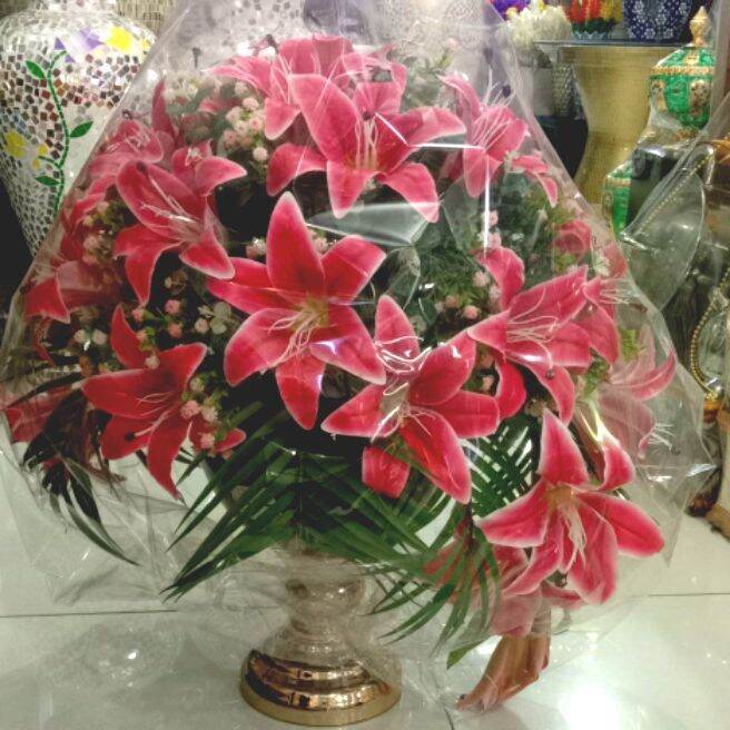 bunga rangkai Casablanca + vas Cristal | Lazada Indonesia