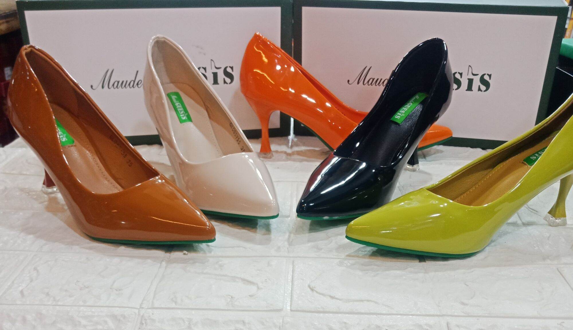 Sepatu pansus kerja heels 5cm import bahan glossy ukuran 35 -40 tapak ...