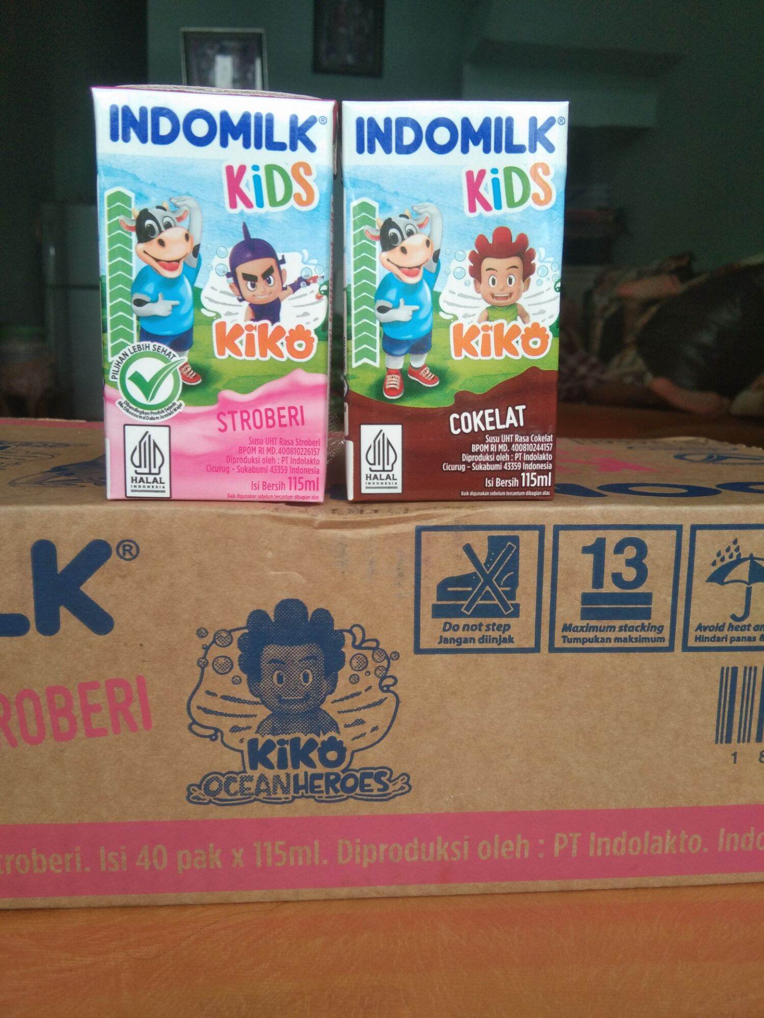 Indomilk kids susu UHT rasa coklat dan stroberi kemasan 115 ml | Lazada ...