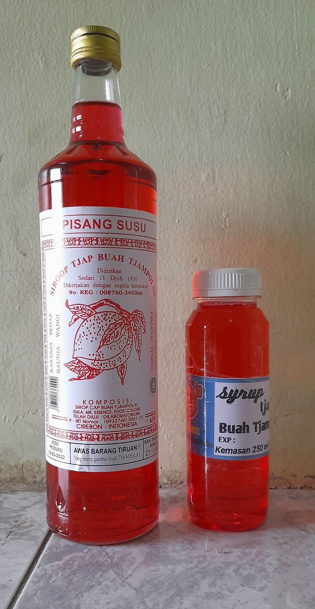 Sirup rasa pisang susu cap buah Tjampolay repack 250ml khas cirebon ...
