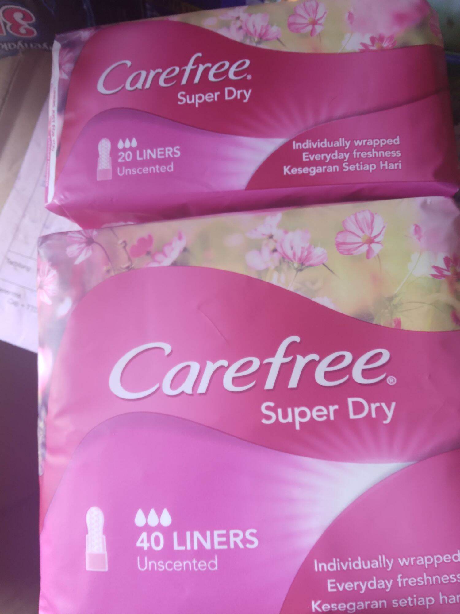 Carefree Panty Liners Multi Varian | Lazada Indonesia
