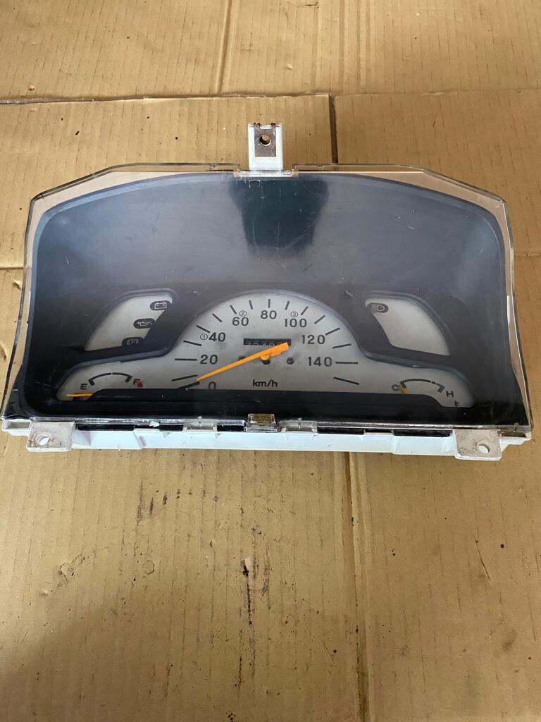 Speedometer kilometer speedometer odometer Mitsubishi colt T120ss ...