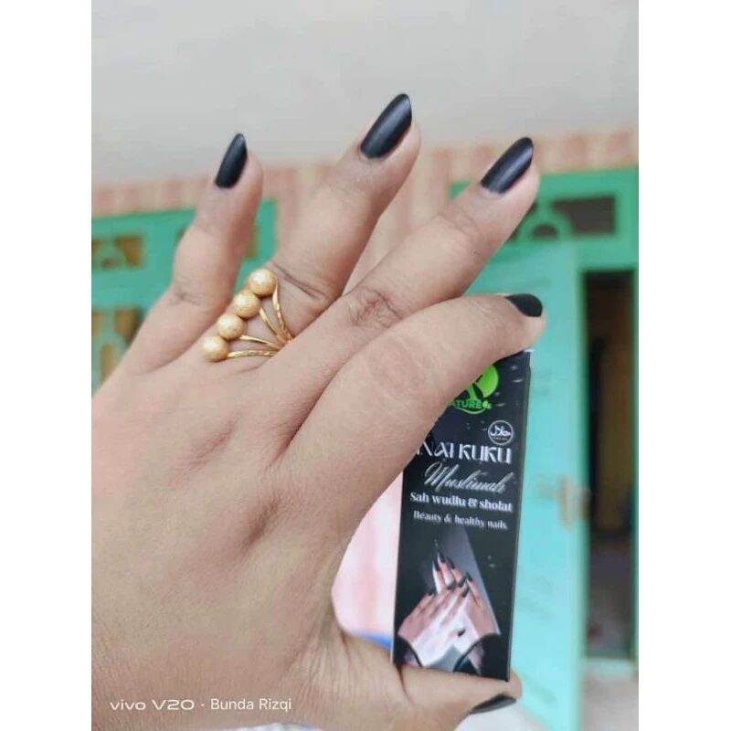 Nail muslimah Arash nail muslimah sah untuk wudhu ,sah untuk sholat ...