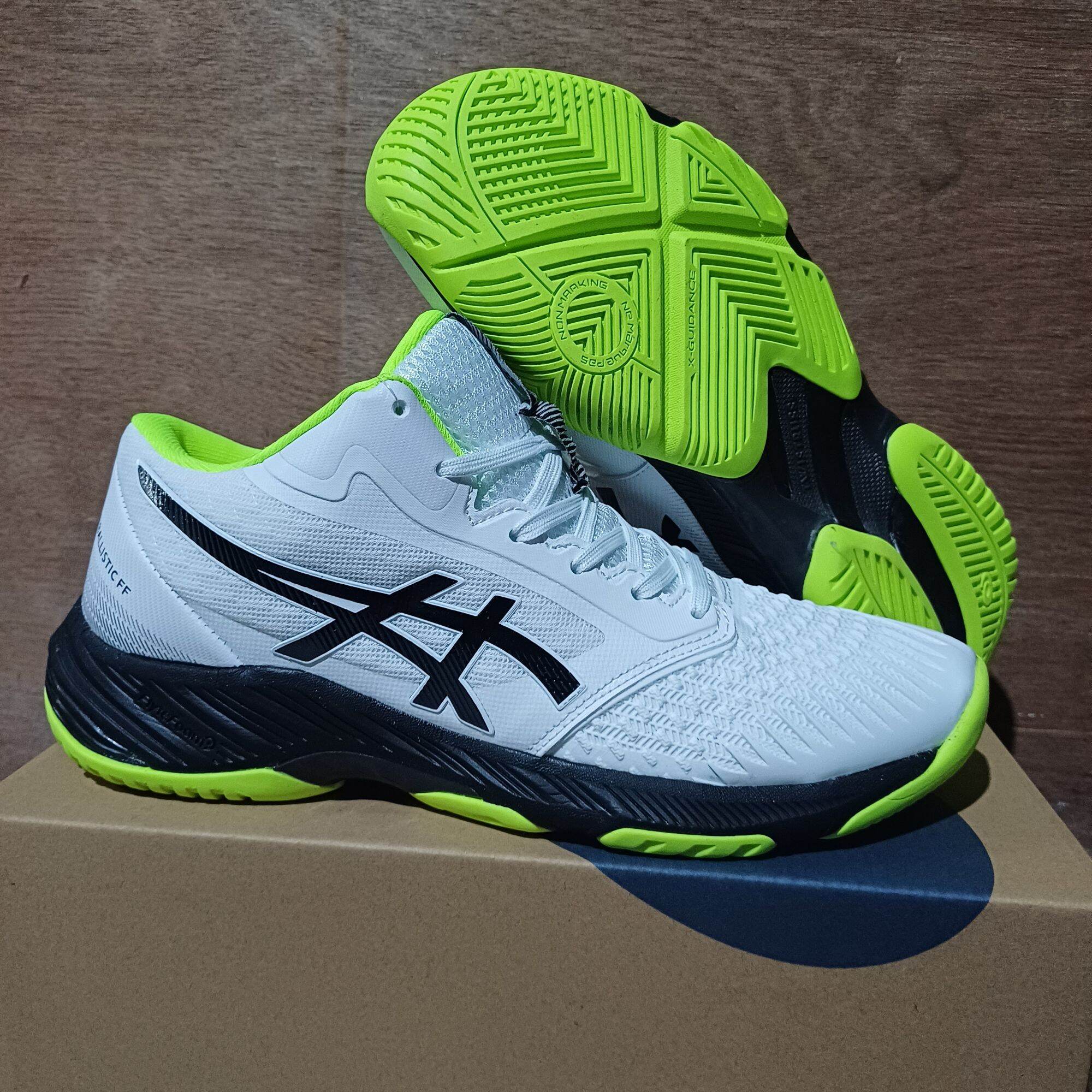 Sepatu Volly Netburner Berdecit Keras / Sepatu Voli Pria / Sepatu ...