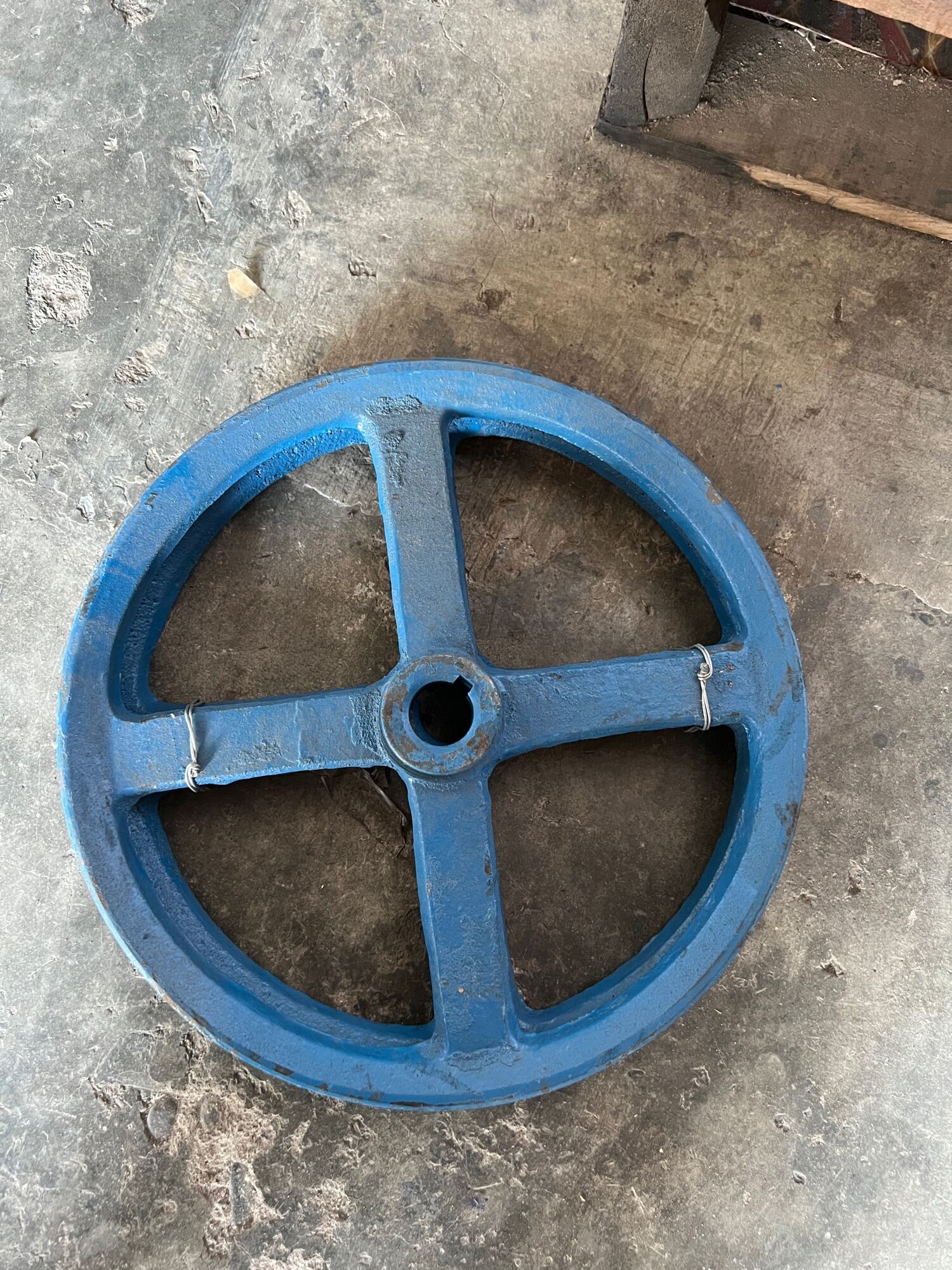 B1x12x1 Pully besi cor poli puli 12 inci parit 1 vanbelt B b1*12*1 ...