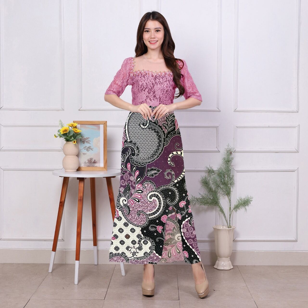 Model Dress Batik Kombinasi Brokat