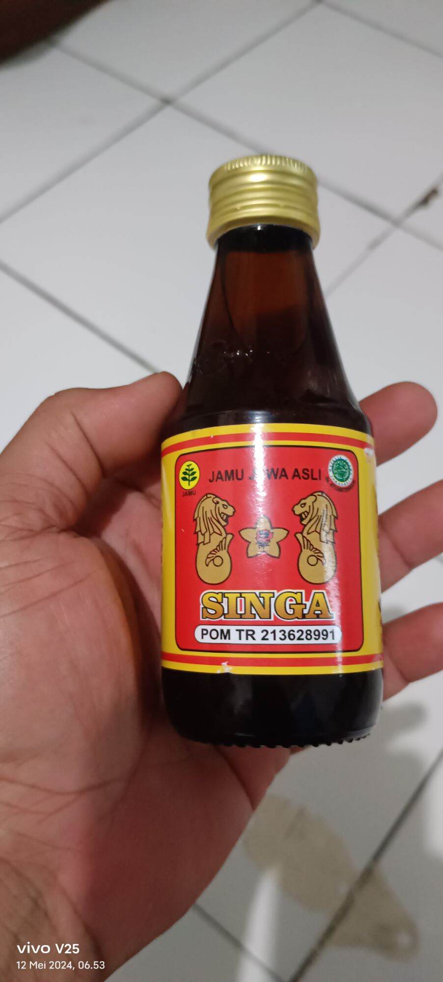 Jamu jawa asli cap singa - 150 mL - isi 10 botol - produk asli pabrik ... Jamu jawa asli cap singa - 150 mL - isi 10 botol - produk asli pabrik ...