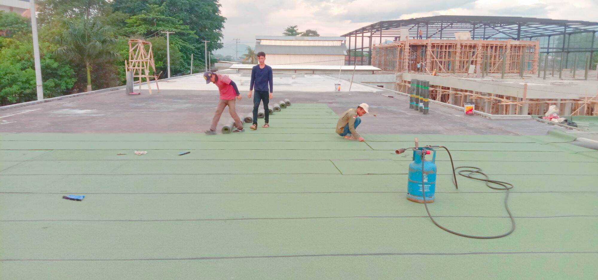 pelapis anti bocor dak beton waterproofing membrane bakar | Lazada ...