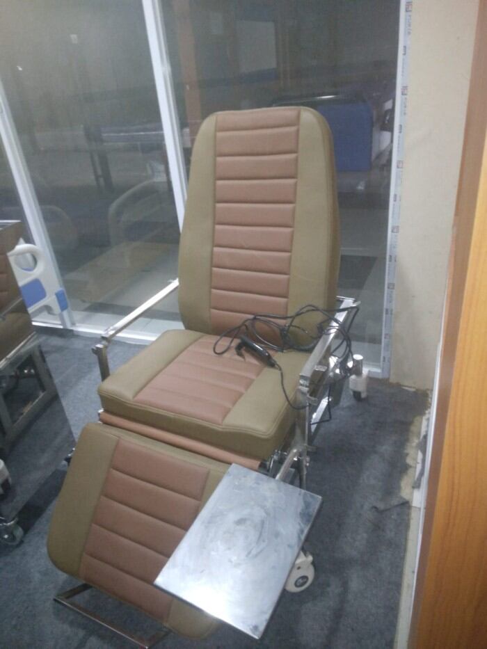 Kursi donor electric / Sofa Hemodealisa Elektrik / Kursi Phlebotomy ...