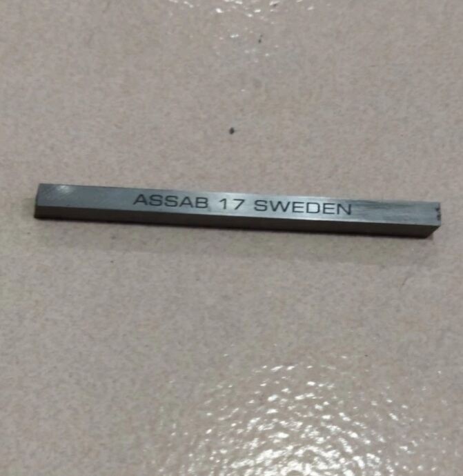 (GJT) Square Tool bit Mata Pisau Bubut HSS ASSAB 17 SWEDEN ukuran 1/4 x 4 | Lazada Indonesia