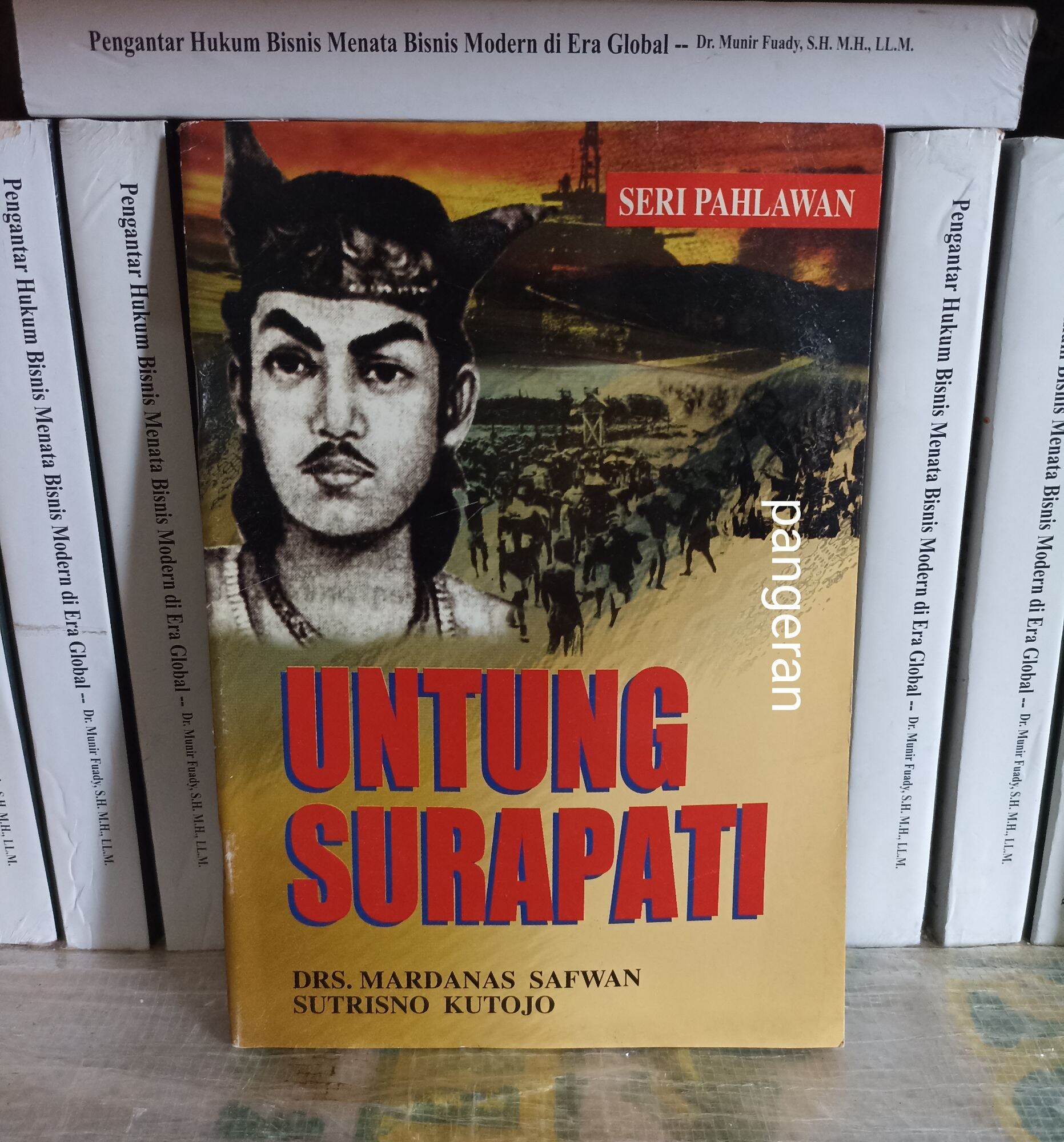 Biografi pahlawan untung surapati | Lazada Indonesia