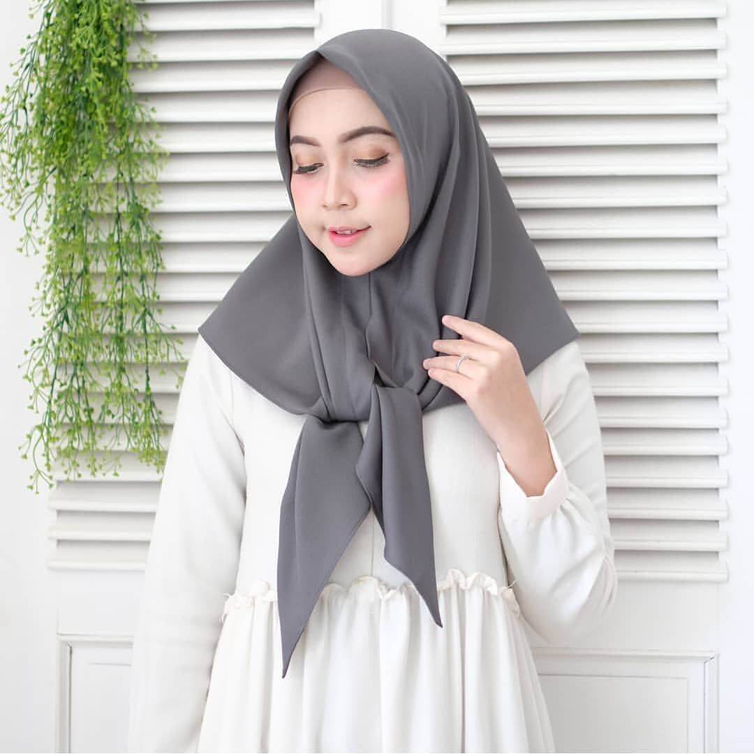 HIJAB SEGITIGA INSTANT BY SUSI HIJAB ORI DIAMONT ITALIANO | Lazada ...