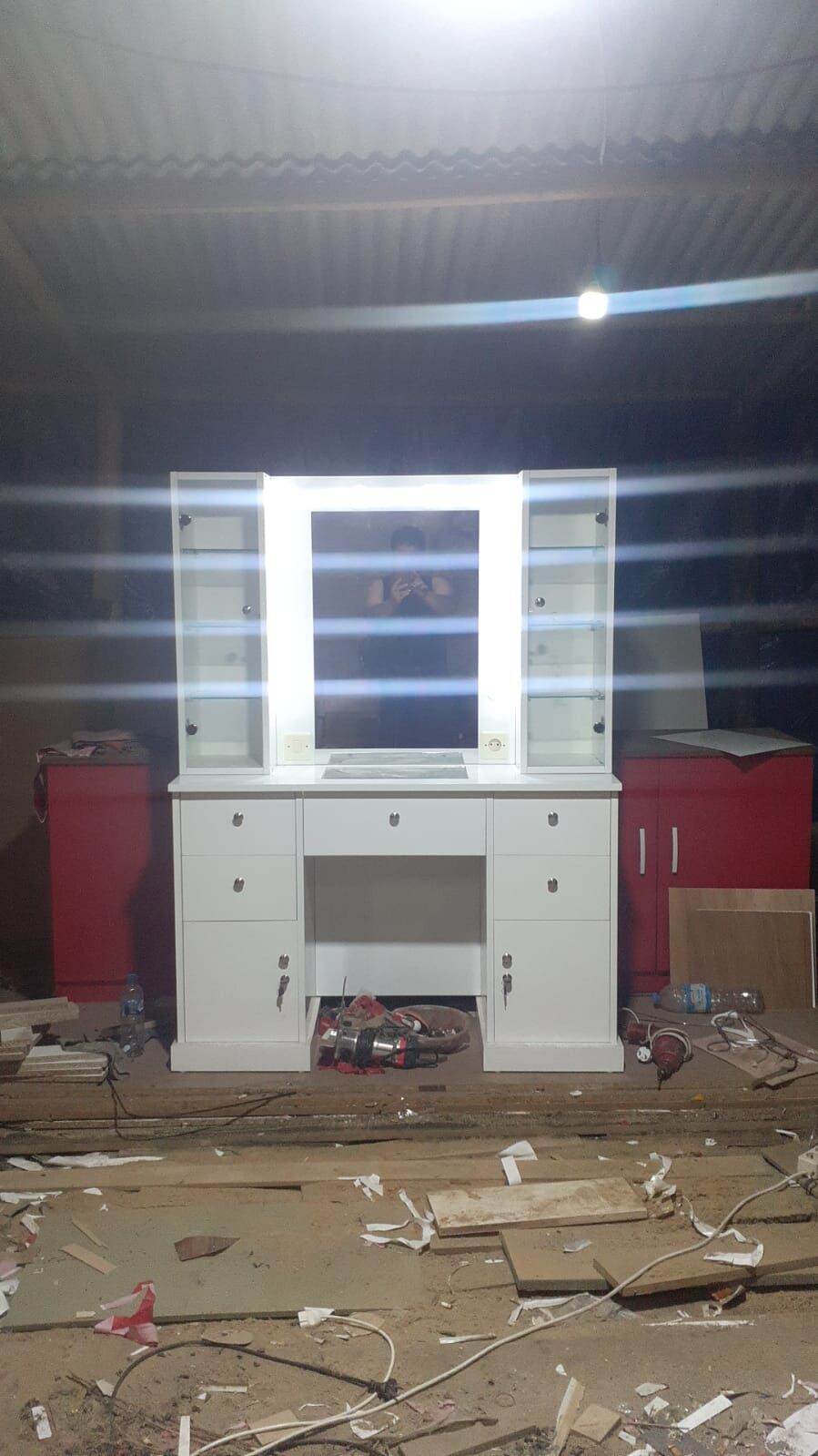 MEJA RIAS ARTIS / MEJA RIAS MINIMALIS / MEJA RIAS LAMPU / MEJA MAKE UP ...