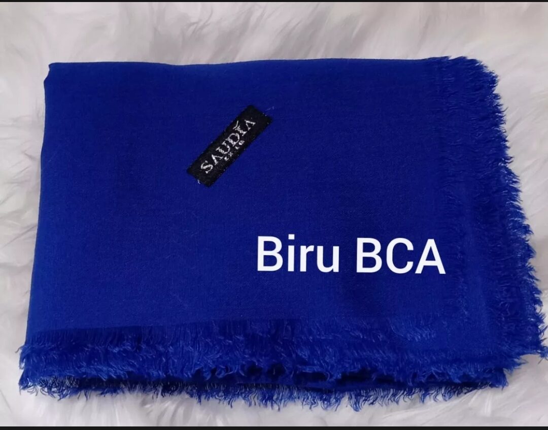 BISA COD !! warna biru BCA kerudung segi empat saudia tepi rawis kualitas import terbaru ...