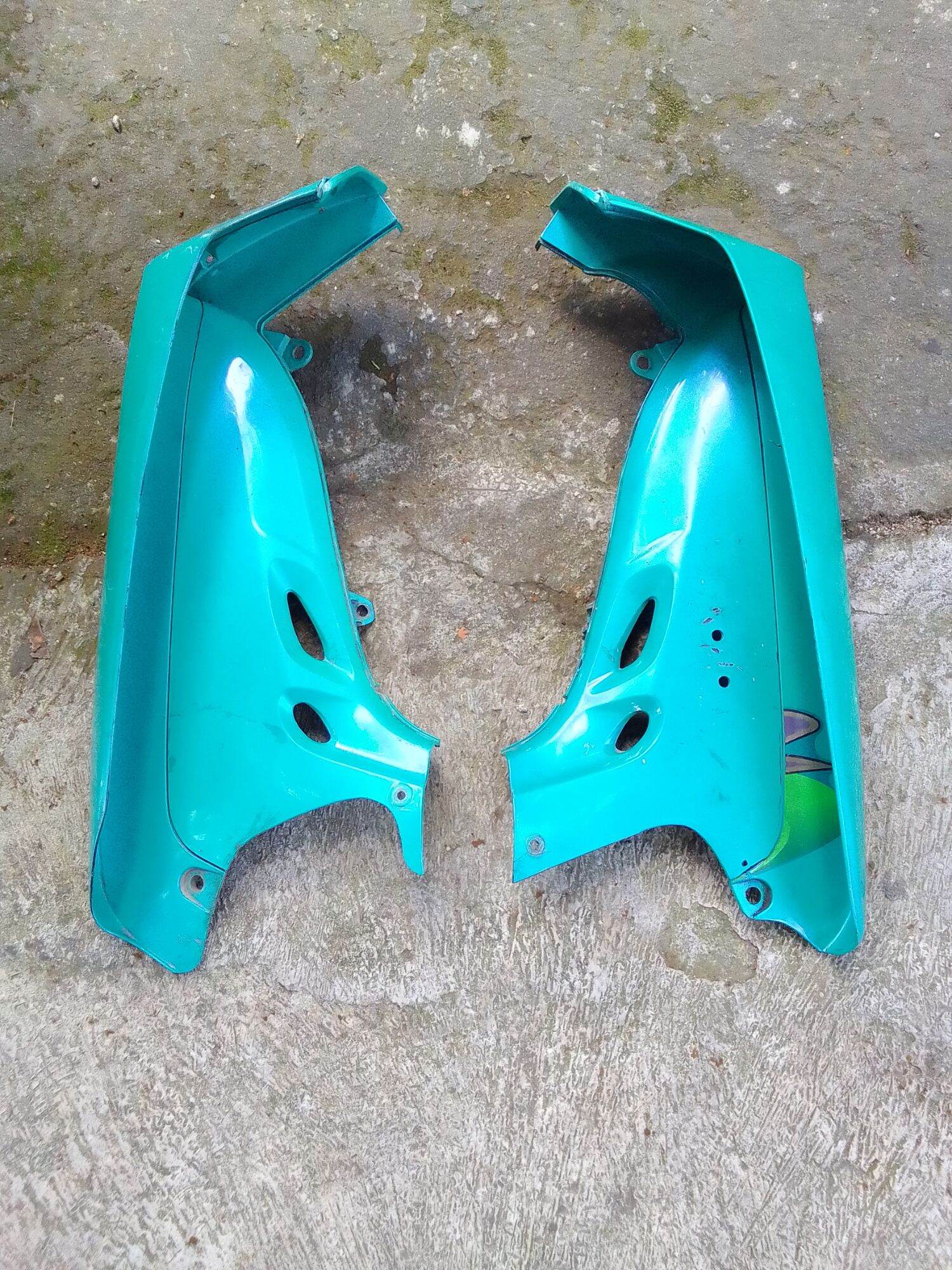 Cover Sayap Luar Dalam Sayap Sirip Tebeng Depan Motor Suzuki Shogun R ...