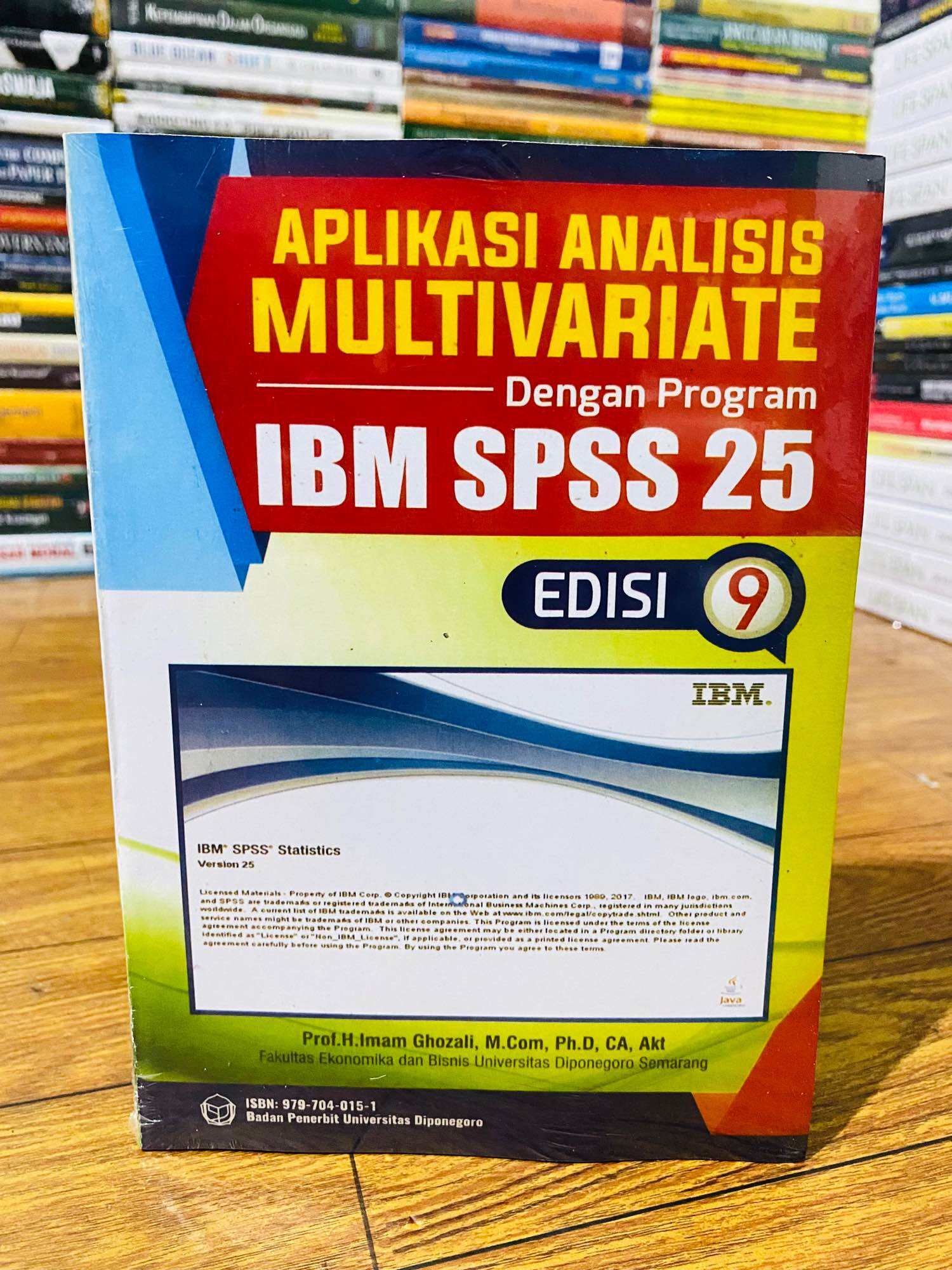 BUKU APLIKASI ANALISIS MULTIVARIATE DENGAN PROGRAM IBM SPSS 25 (PLUS CD) - IMAM GHOZALI | Lazada ...
