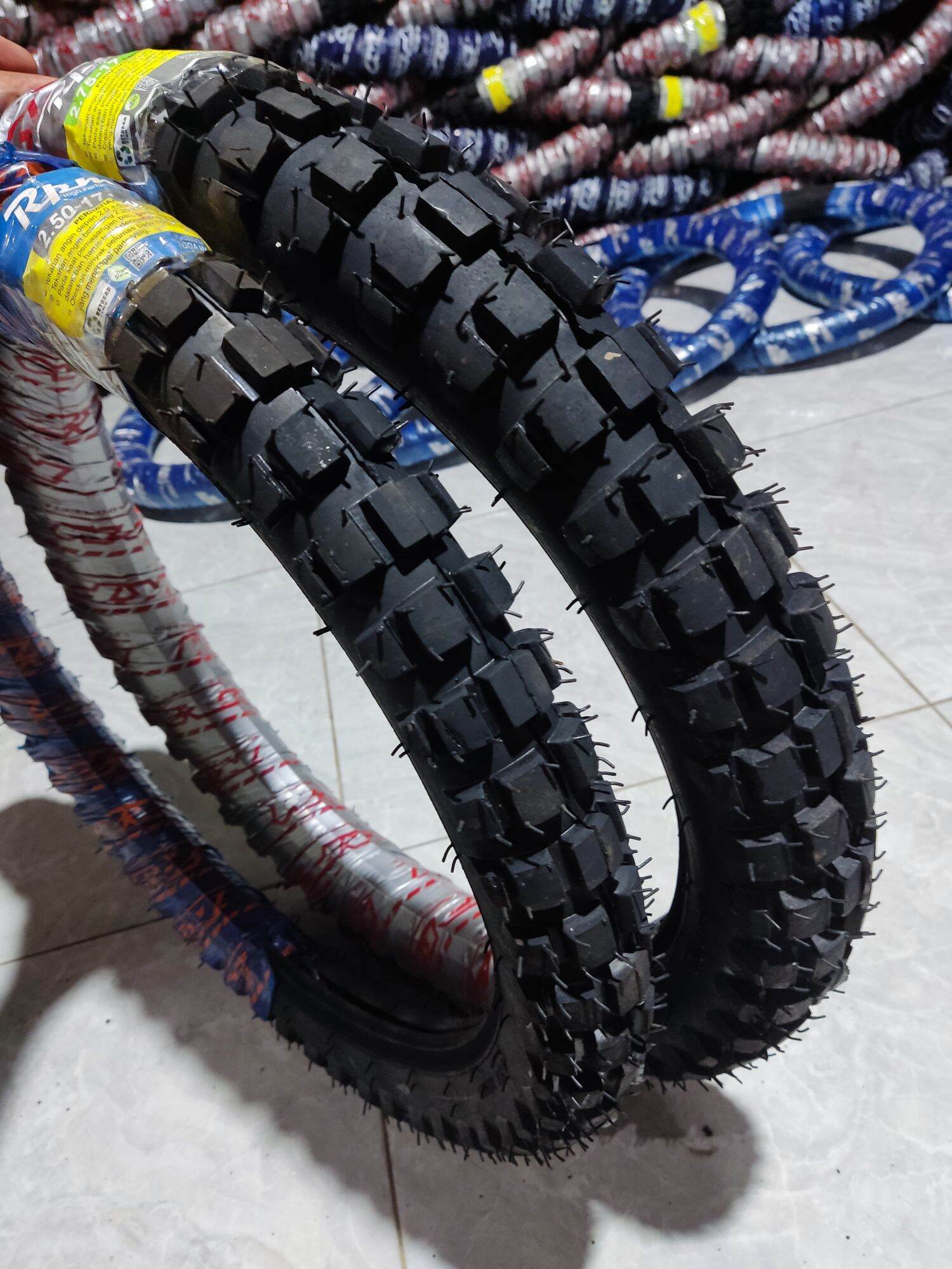 Ban Cross 250 Dan 275 Ring 17 Motif Ban Cangkul Cocok Untuk Di Kebun ...