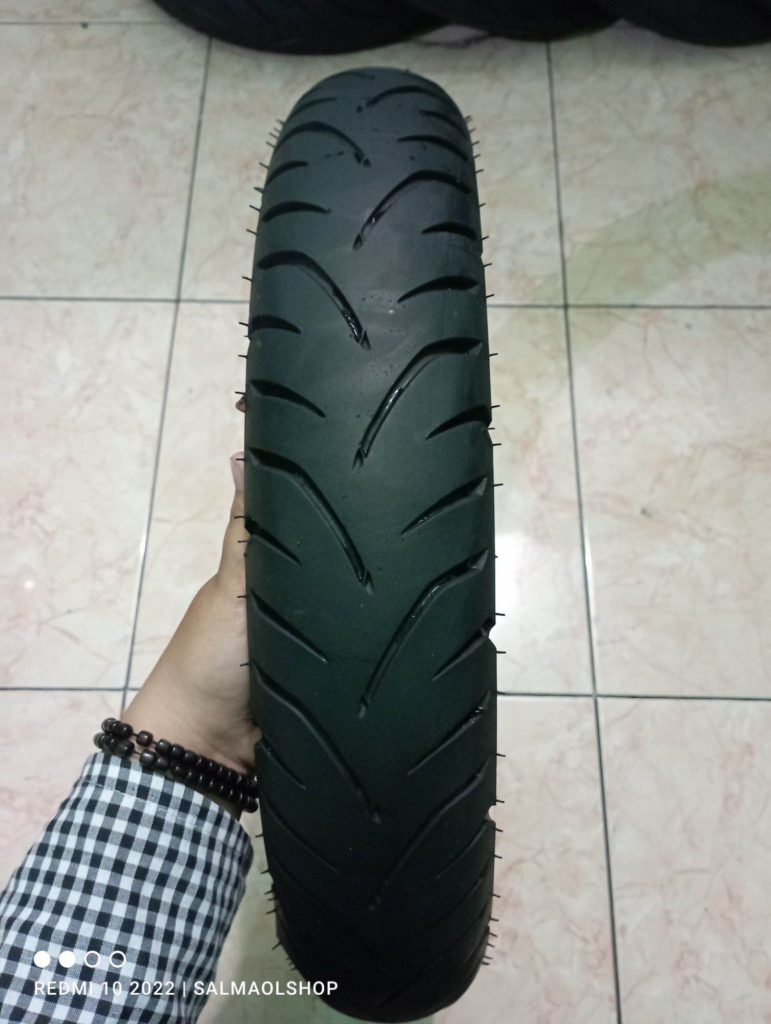 BAN SECOND MERK IRC RING 14 UKURAN 90/90 TUBELESS | Lazada Indonesia
