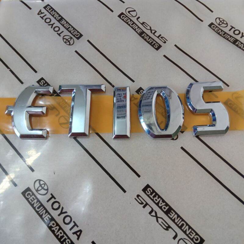 emblem Tulisan atau logo TOYOTA ETIOS | Lazada Indonesia