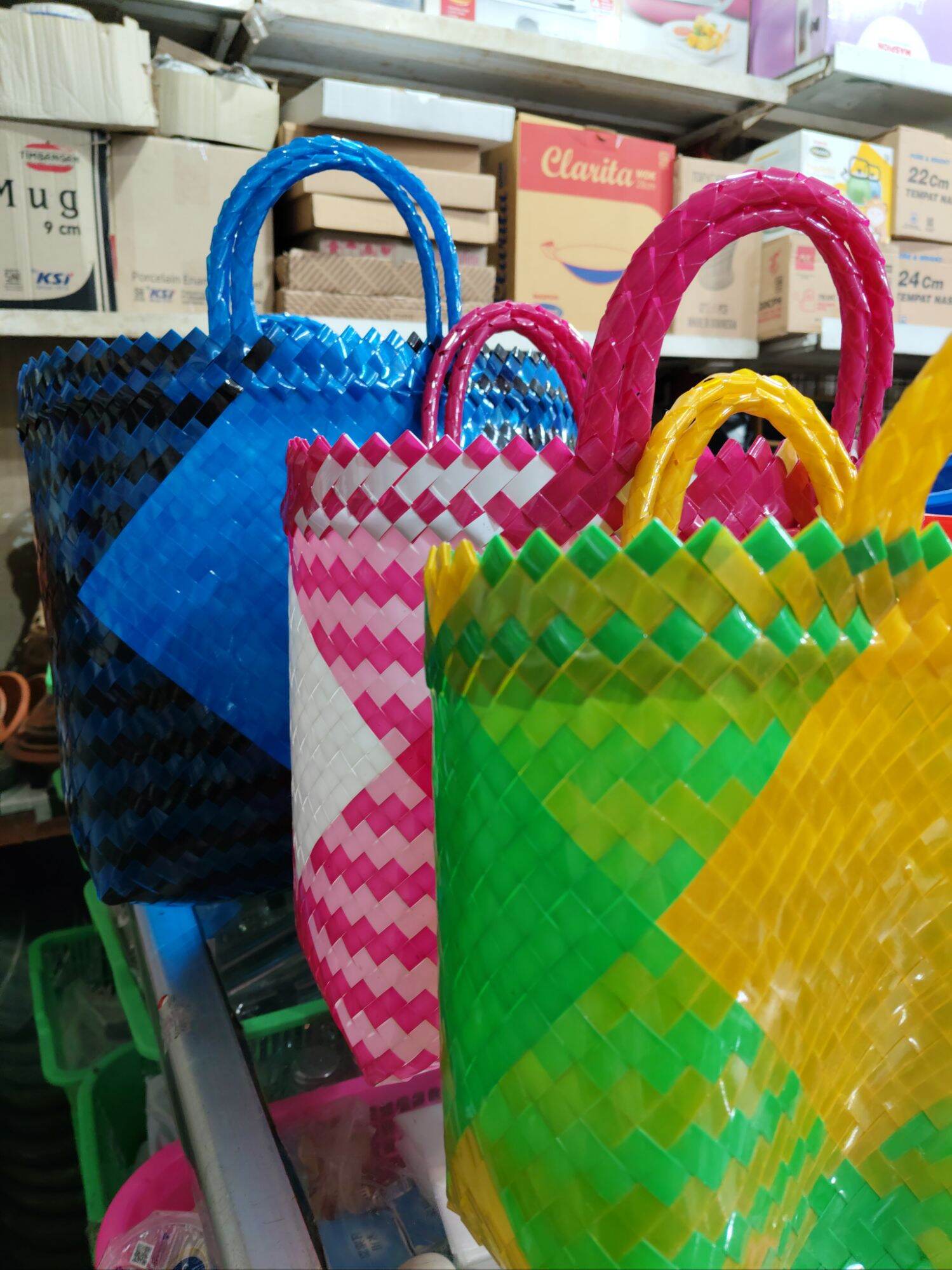 Tas Anyam Plastik Kantong Belanja Anyaman Plastik Tas Belanja Tas Anyam ...
