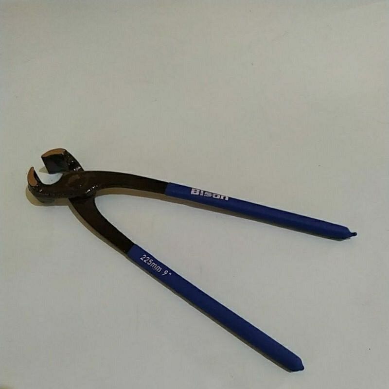 Catut gagang karet 9 inchi, untuk potong dan putar kawat baja bendrat ...