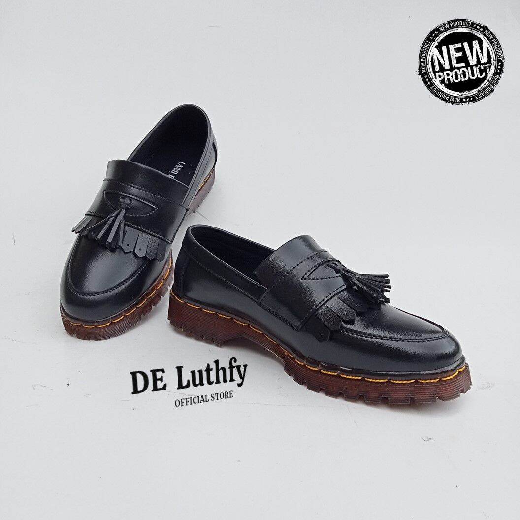 Sepatu Loafers wanita Tassel Kasual Pormal / Docmart Slip on cewek ...