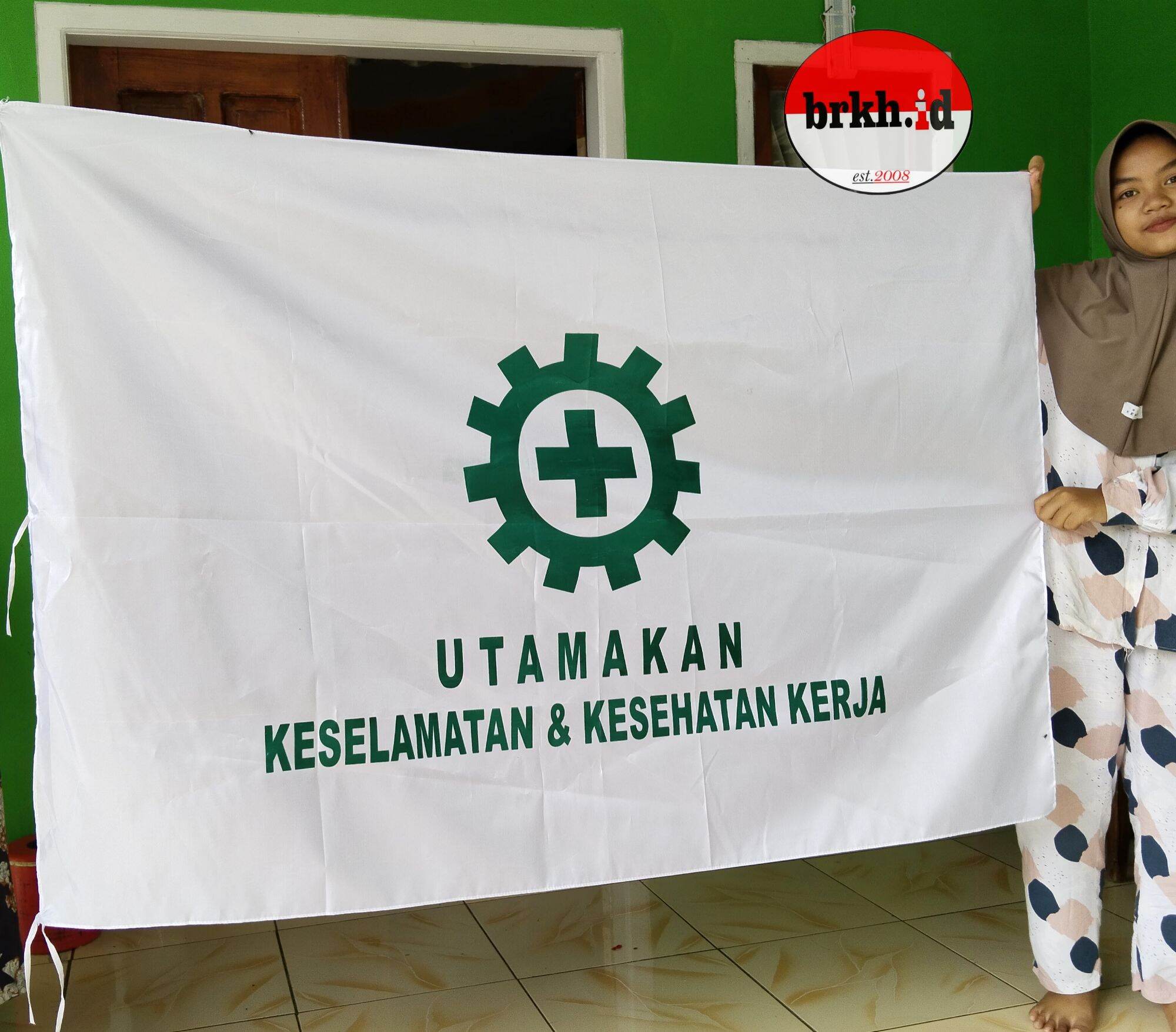 Bendera Safety K3 150x100 Cm - Bendera Safety First | Lazada Indonesia