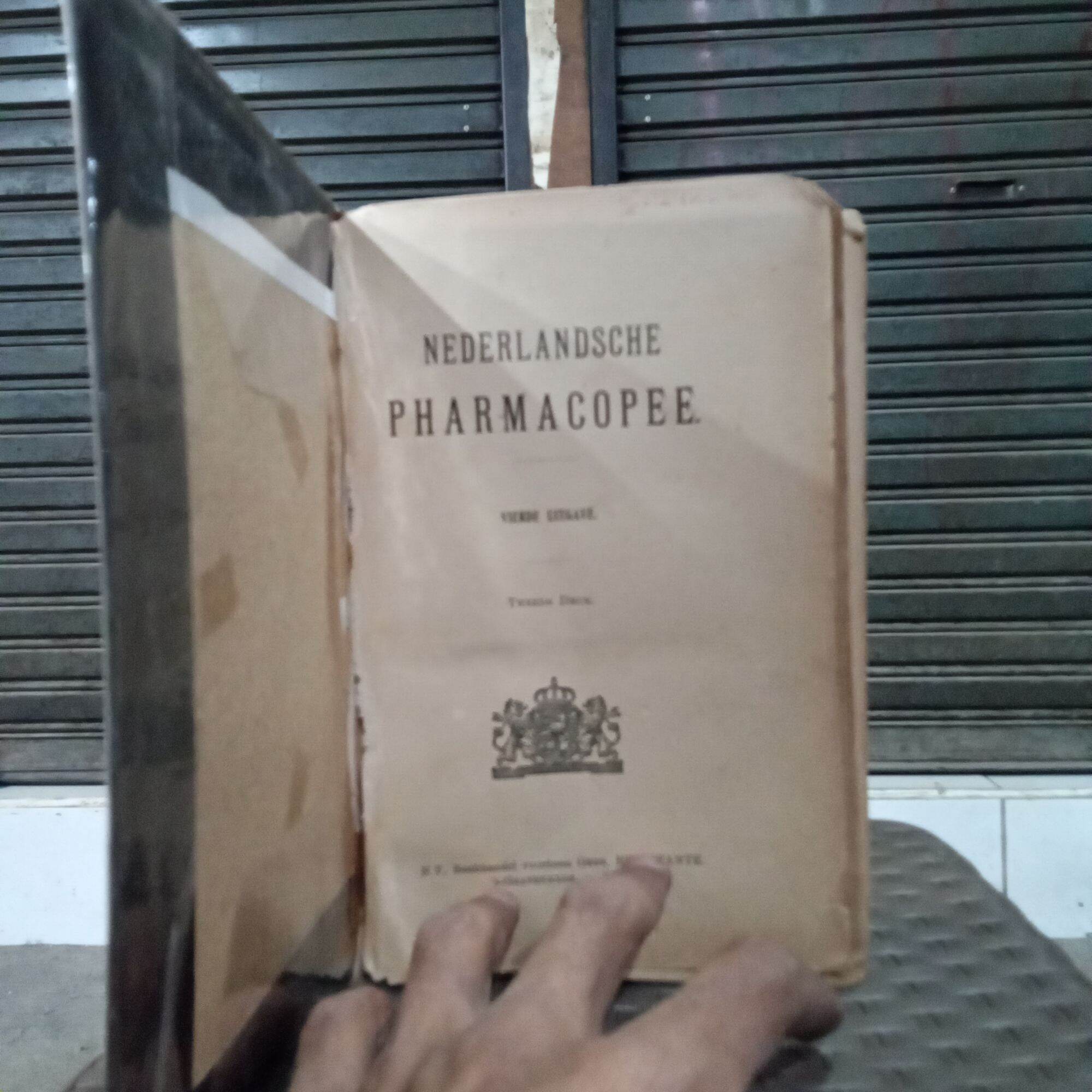 nederlandsche pharmacopee ( farmakope belanda ) bahasa belanda | Lazada ...