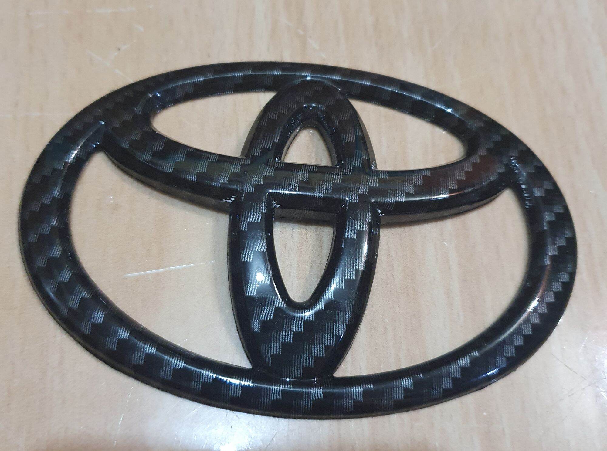 EMBLEM LOGO LAMBANG DEPAN TOYOTA INNOVA 2004-2011 CARBON | Lazada Indonesia