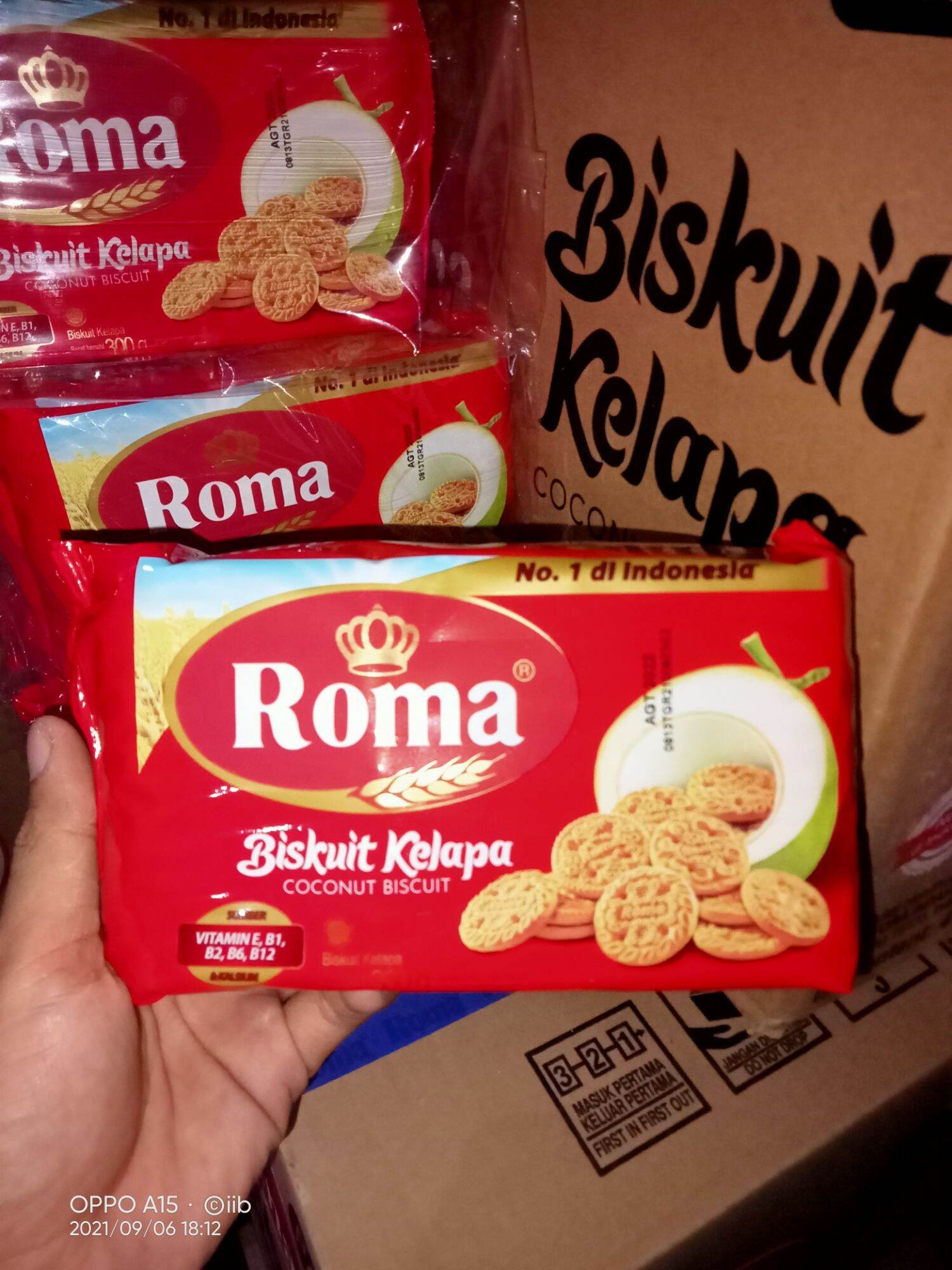 ( 3 pak ) Biskuit ROMA KELAPA 300 Gram | Lazada Indonesia
