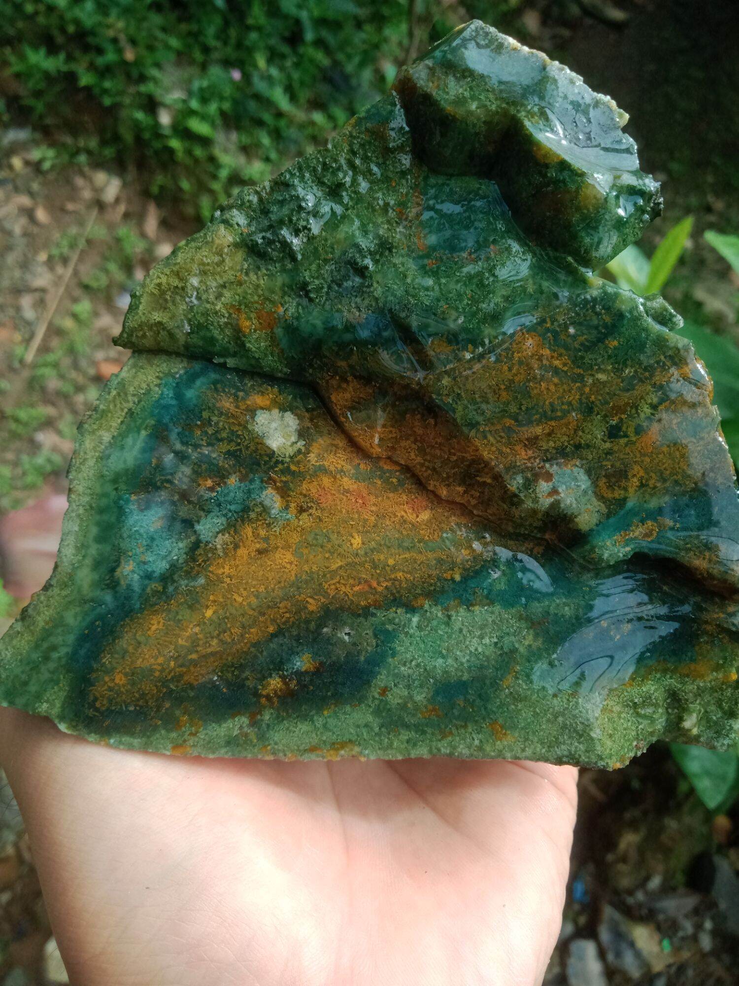 BATU HIJAU GARUT MOTIF BUNGA BERWARNA DAN FOSIL KELOR SERAT EMAS ...