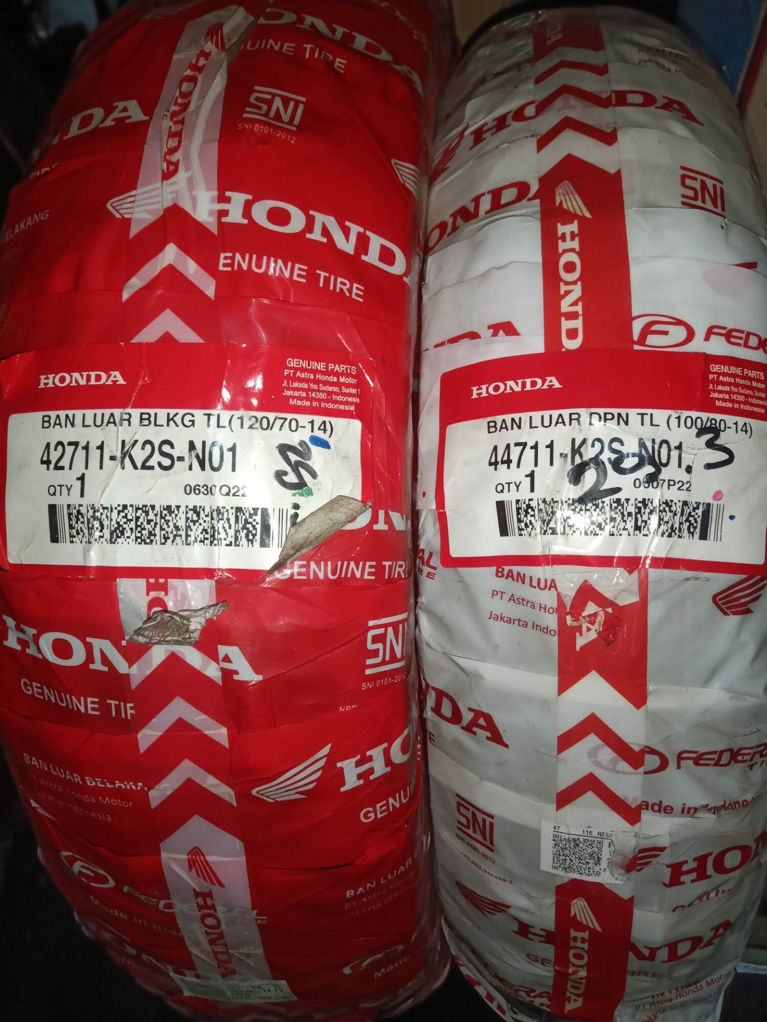 PAKET BAN LUAR MOTOR MERK HONDA ATAU FEDERAL UKURAN 100/80-14 & 120/70 ...
