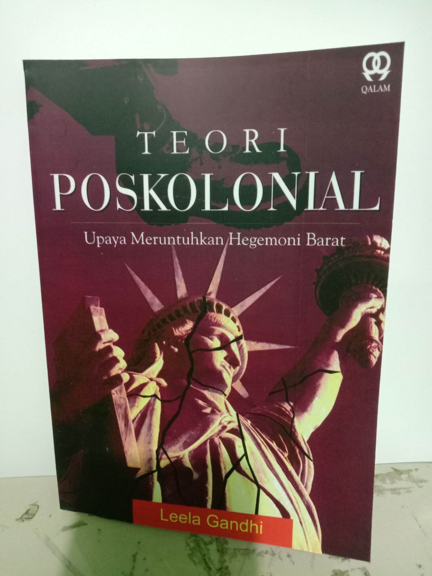 Teori poskolonial | Lazada Indonesia