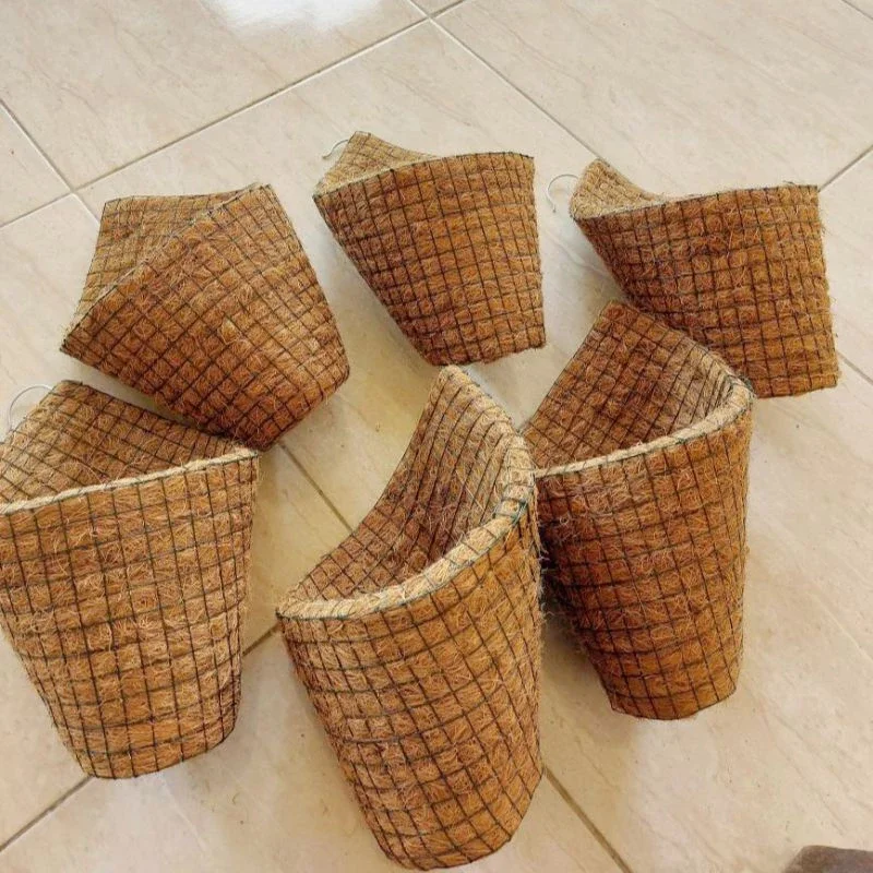 Pot Serabut Kelapa/Pot Tanaman Bunga Anggrek/Pot Sabut Kelapa | Lazada ...