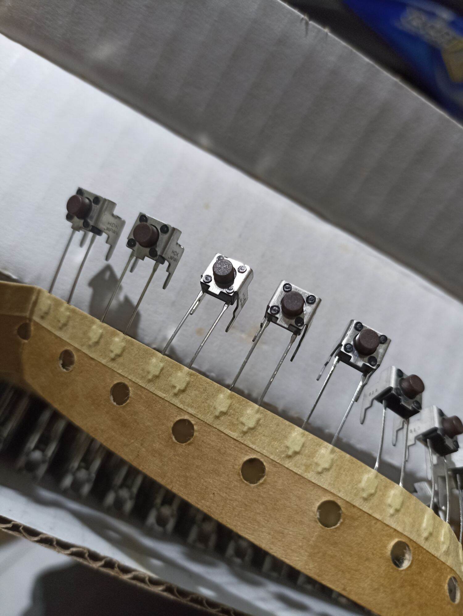 TUCH TV LG TACK SWITCH TV LG TOMBOL TV ROll PER 10PC | Lazada Indonesia