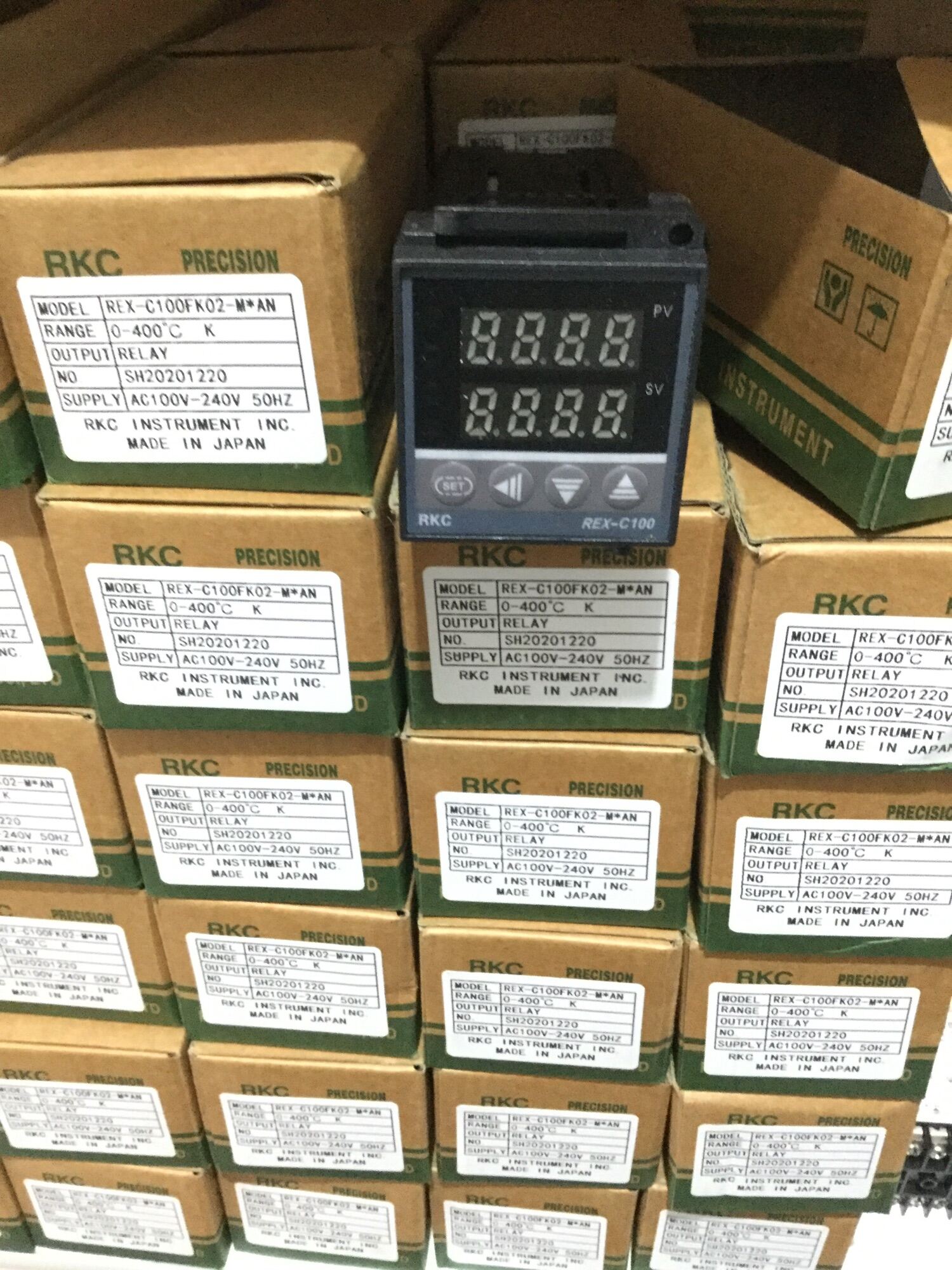 RKC REX-C100FK02-MAN C100FK02-VAN C100-FK02–M*AN-V*AN Digital PID ...