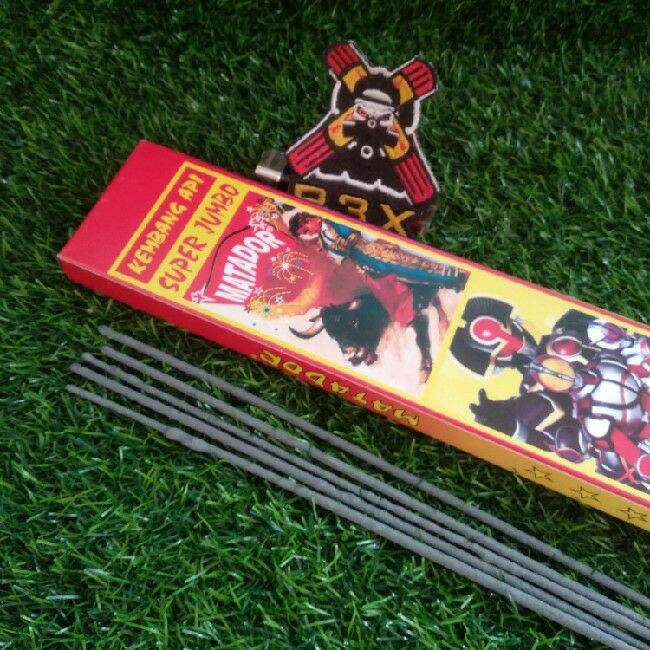 Kembang Api Kawat Super Jumbo 5pack isi 25pcs Tahun Baru Imlek Happy ...