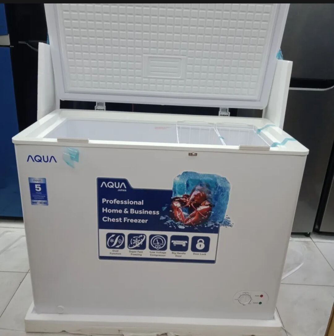 Freezer box aqua store