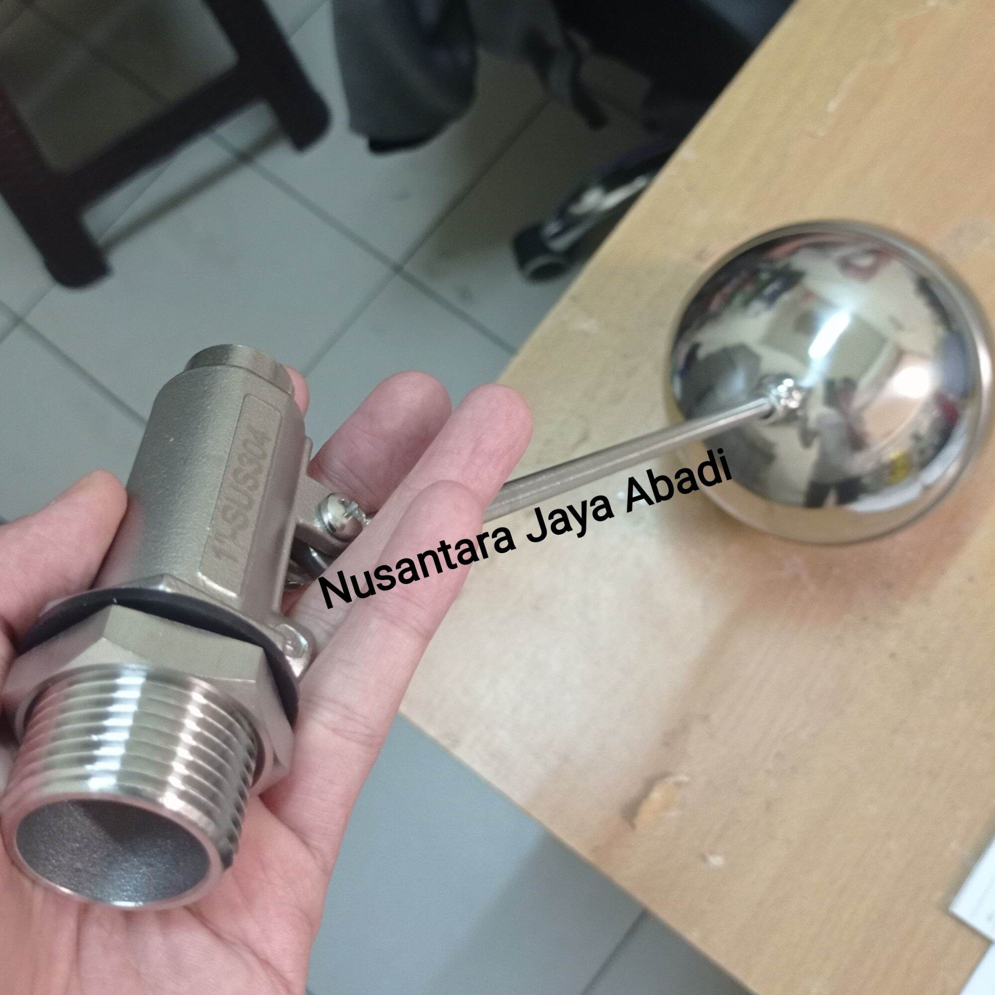 Floating Valve Pelampung Tangki Stainless 304 Bola Stainless 1 " inchi ...