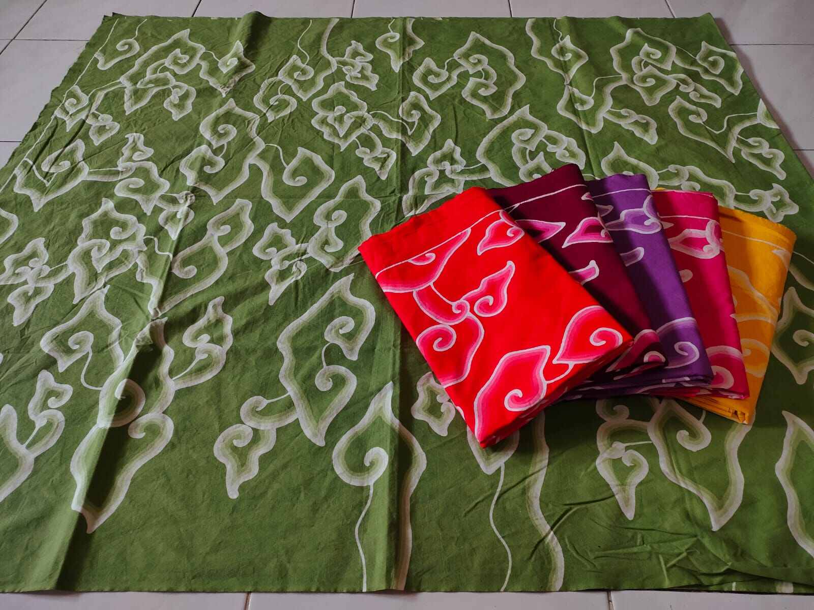Kain batik motif mega mendung hijau | Lazada Indonesia