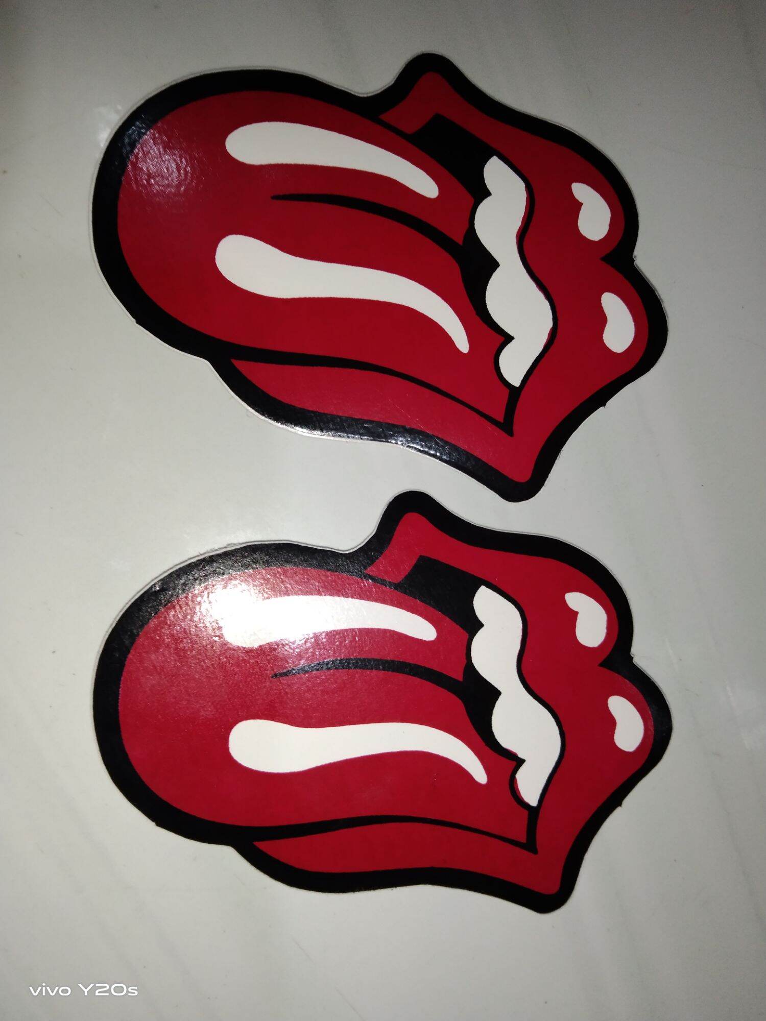 Stiker Rolling Stones Lidah isi 2 pcs ). | Lazada Indonesia