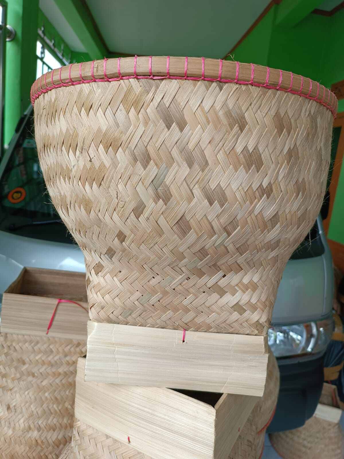 bakul bambu jumbo 10LITER bakul anyaman bambu boboko bambu | Lazada ...