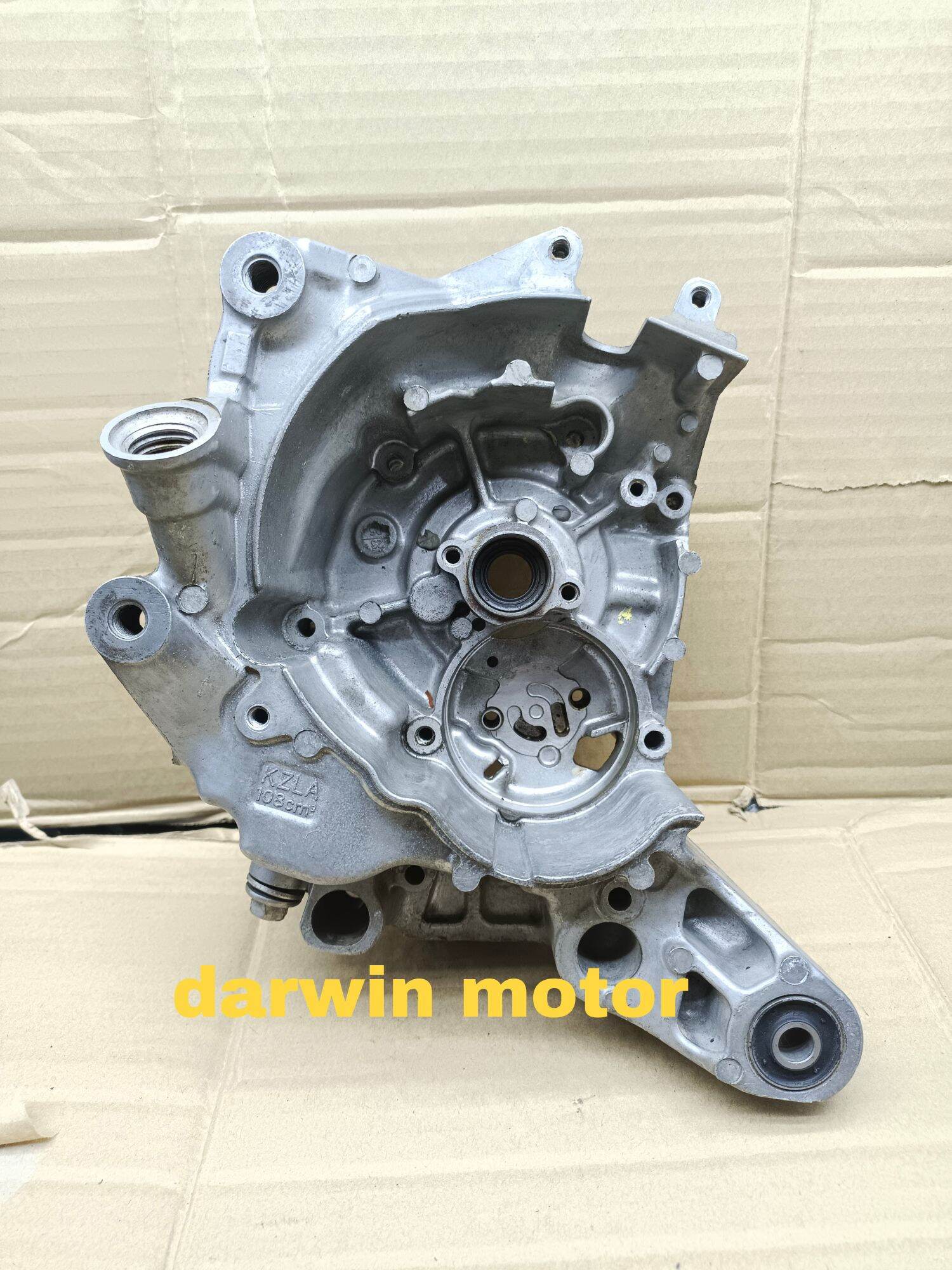 Crankcase krengkes kalter karter kanan beat fi 2013 2014 stater kasar original | Lazada Indonesia