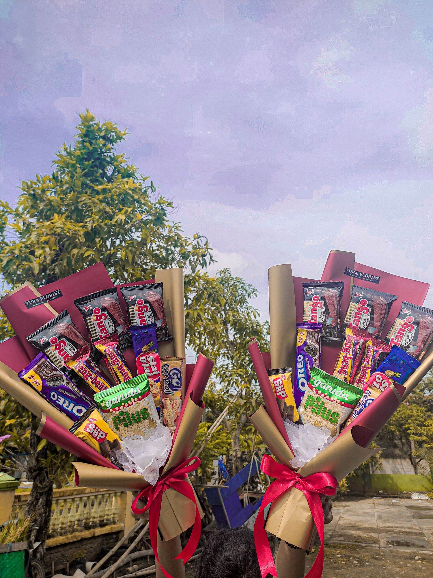 Buket Snack | tango oreo pilus egg roll beng-beng by yura florist ...