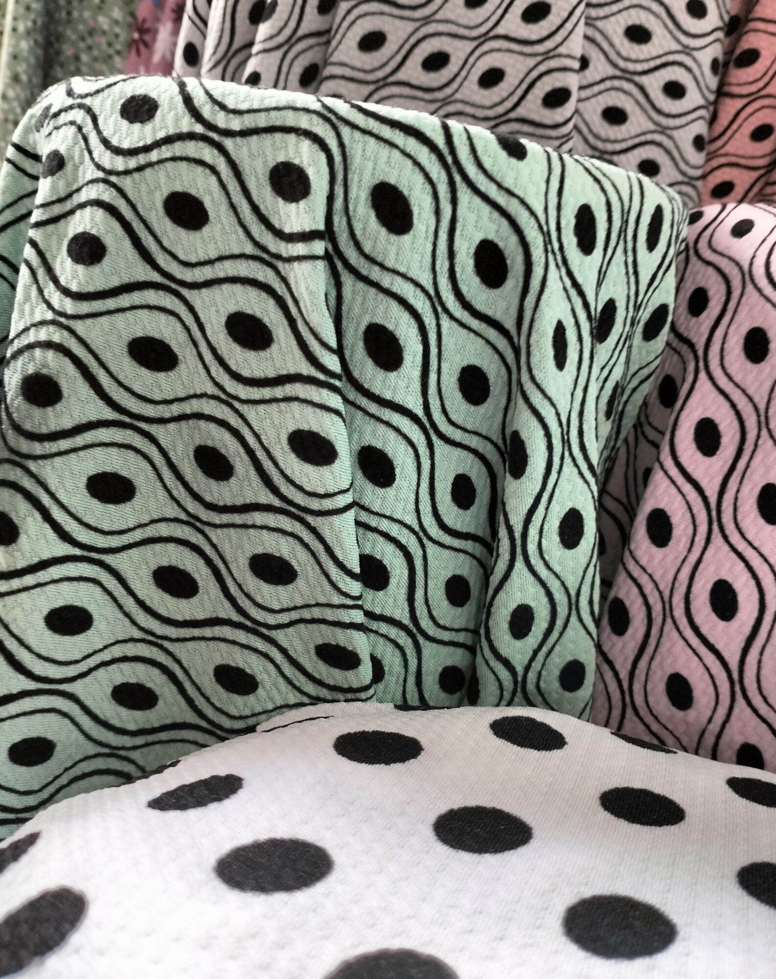 Bahan/Kain Emboss Wafer Motif Unik | Lazada Indonesia