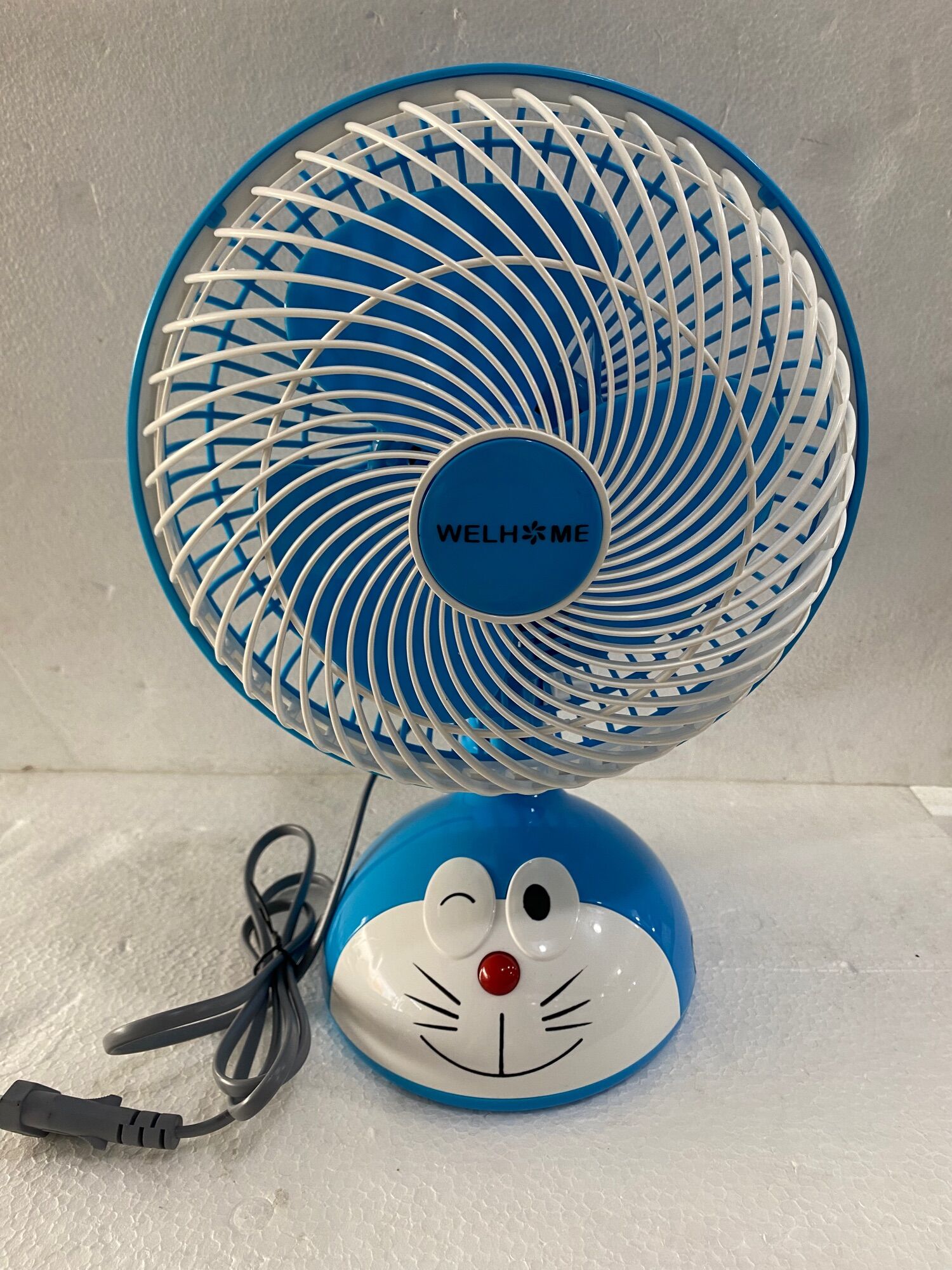 kipas angin meja 2in1 doraemon 8 in wh 601 d | Lazada Indonesia